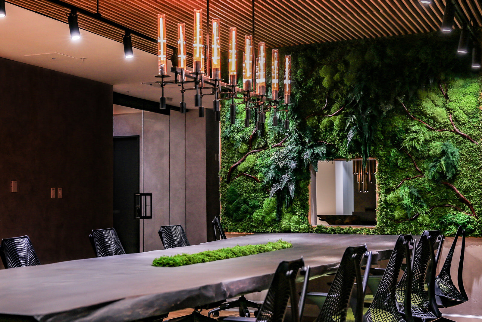 From Corporate to Cozy: How Artisan Moss Elevates Any Space